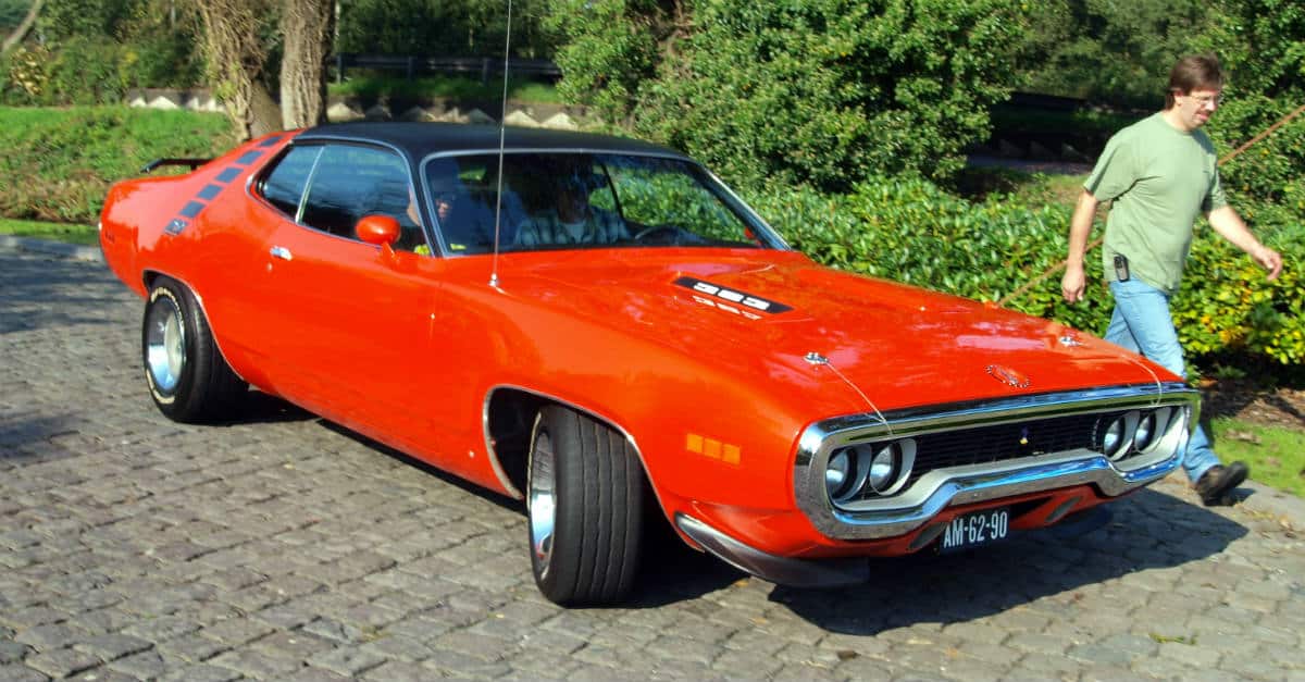 Fastest American Muscle Cars of The 60s and 70s